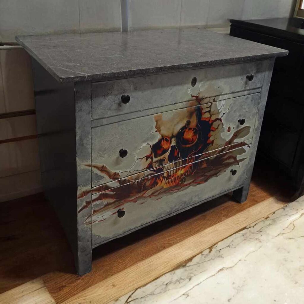 Kommode Sideboard Granitplatte Vintage Upcycling Gothic Alvin - jm-creative.dk