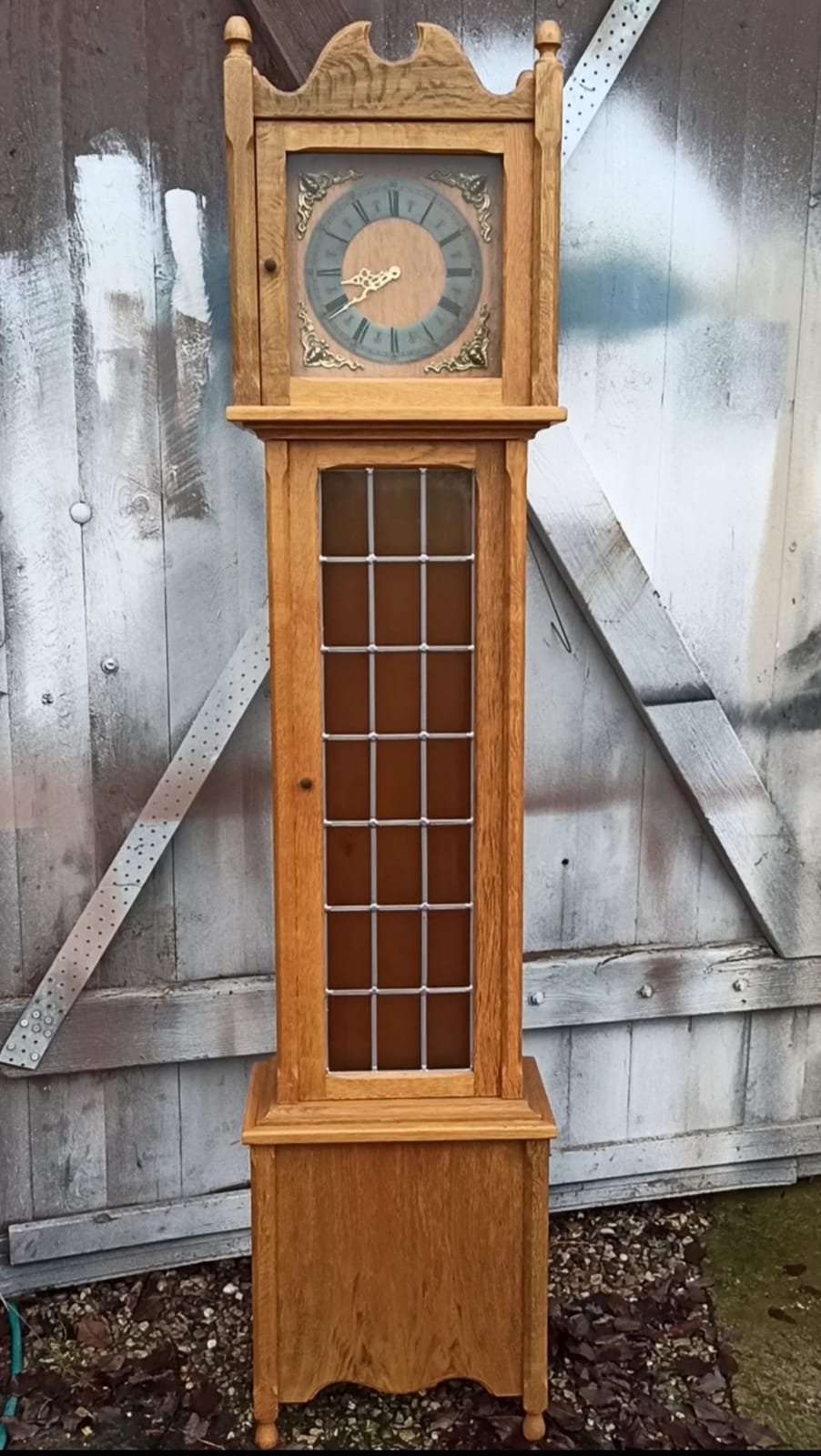 Gestaltung Standuhr - jm-creative.dk